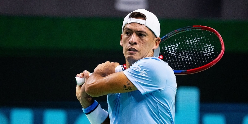 Sebastian Baez vs Camilo Ugo Carabelli Prediction and Betting Tips (11.02.2025)